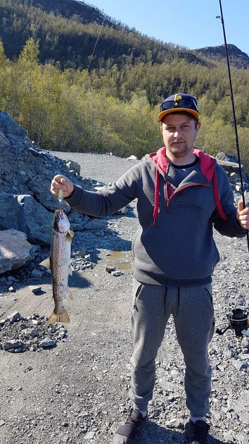 Atlantic salmon , cought at 06/09/2017 - information about the catch ...