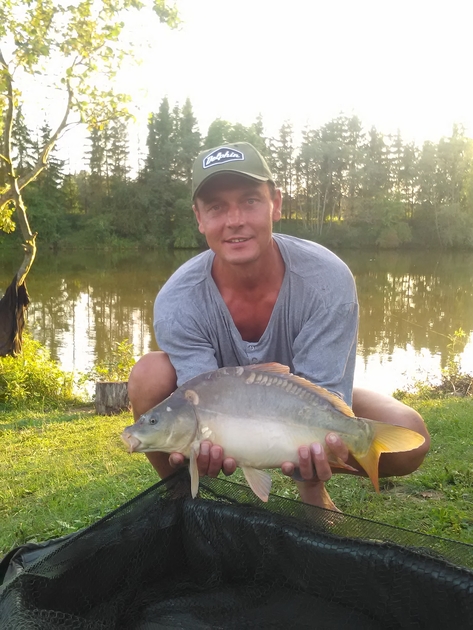 Mirror carp, 9lb 11oz , cought at 09/16/2018 - information about the ...